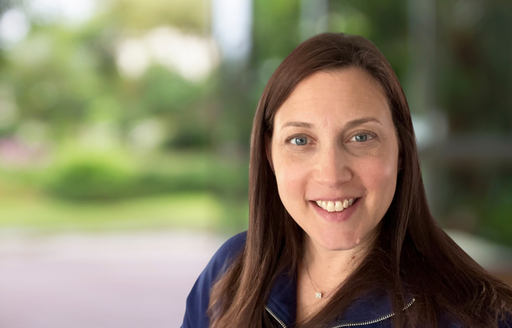 Volunteer Spotlight: Volunteer Spotlight – Elana Krutoff